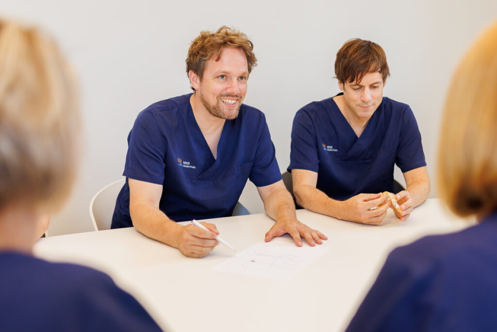 MKG Niederrhein: Mit Knochenaufbau zu festem Zahnersatz